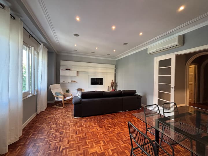 Apartamento Al Lado De Francesc Macia - Barcelona