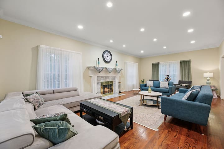 Dc Luxury Retreat In Forest—spacious Full Of Fun - Germantown, MD