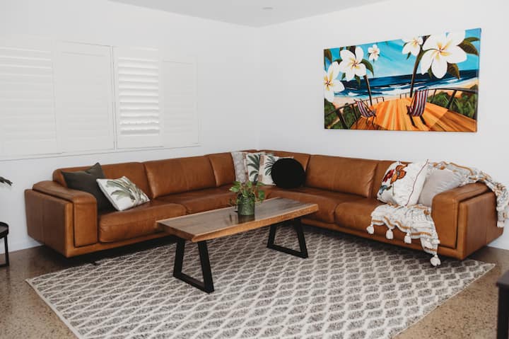 Beachfront Palms · 2br · Pkg · Opp Beach · Deck - Townsville