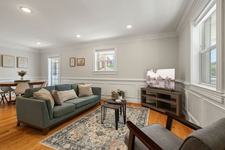 *New* Cozy Arlington Home Near Dc - Alexandria, VA
