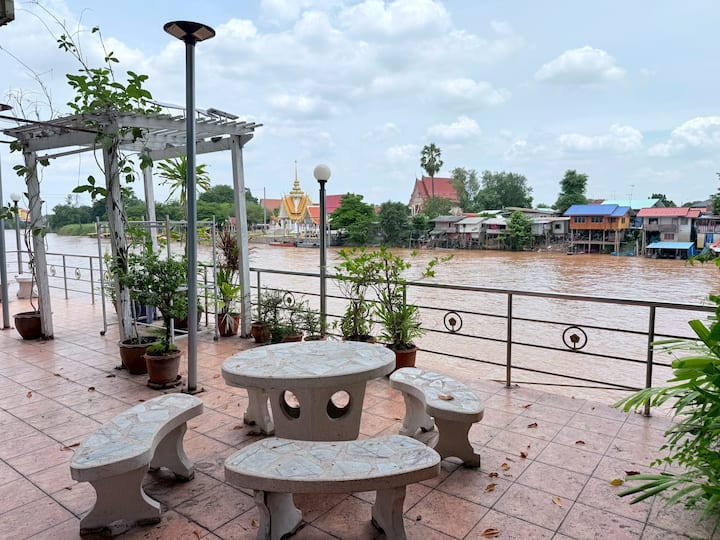 บ้านริมน้ำอพาร์ทเมนท์ - Ayutthaya