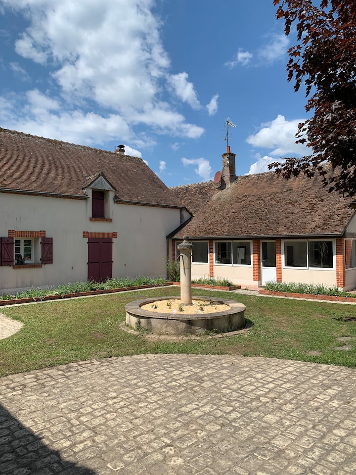 Ancien Corps De Ferme Rénové - Sully-sur-Loire