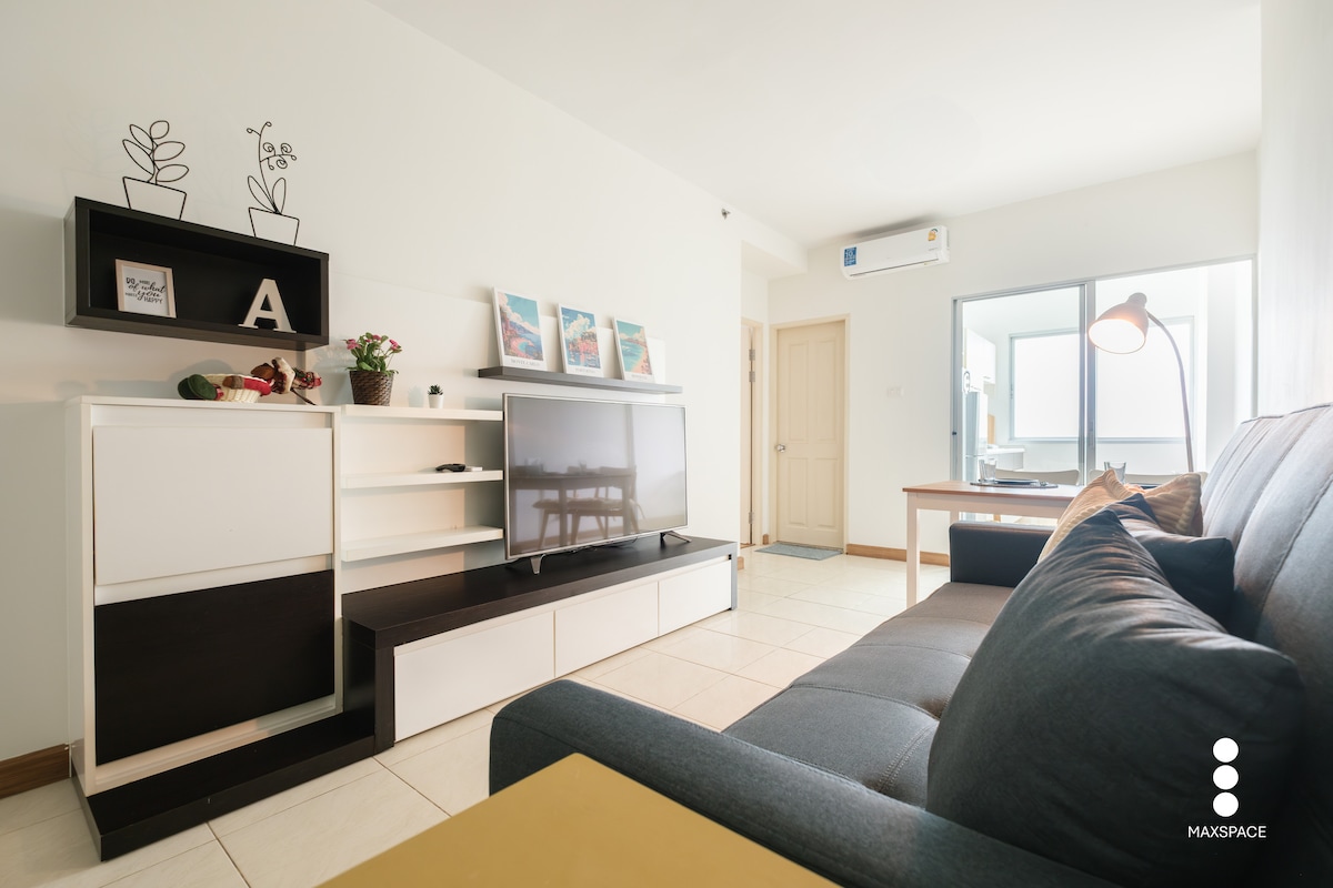 45 Sqm. 1BR w/River View&Outdoor Pool walk>BTS&MRT - Airbnb