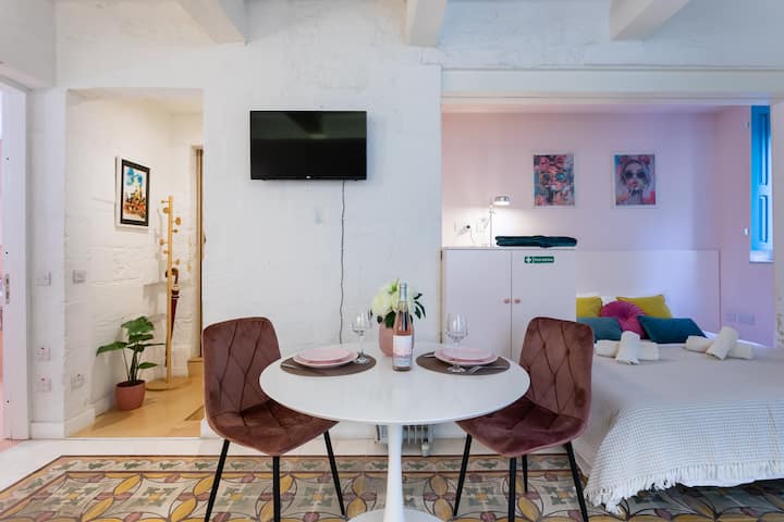 Valletta Letcom Studio - La Valette