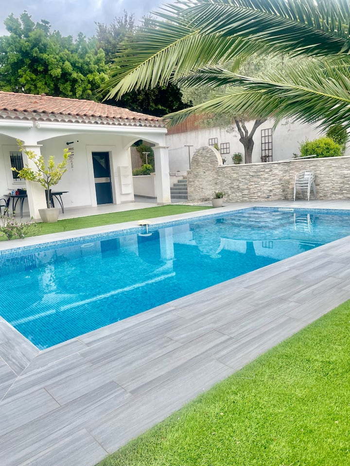 Cassis Chambre Avec Patio, Piscine & Parking - Cassis