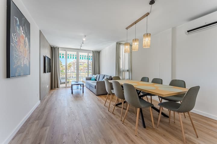 3-br Apt, Playa De Las Américas, Ac, Pool, Parking - Los Cristianos