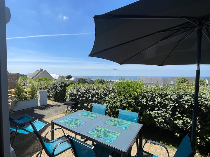 Jolie Maison De Vacances 3* Vue Mer Avec Piscine - Saint-Nic