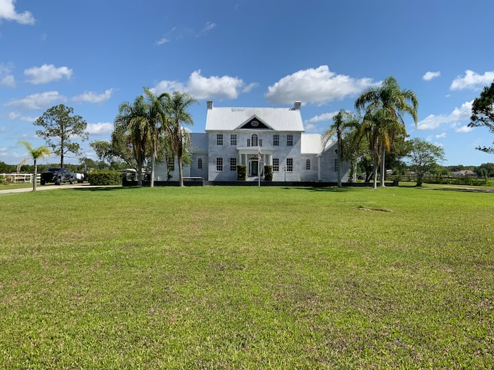 Luxury Equestrian Ranch With Wedding Capability ! - Port Orange, FL