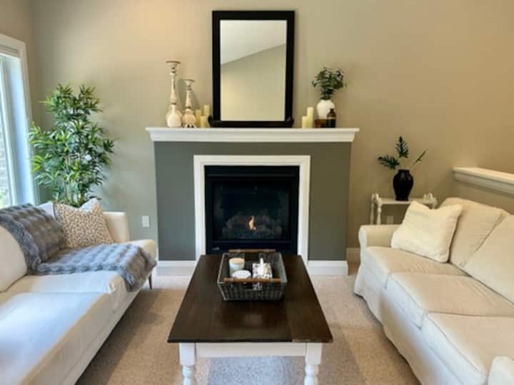 Executive 5br Home-5 Mins To Arrowhead, Downtown! - Huntsville