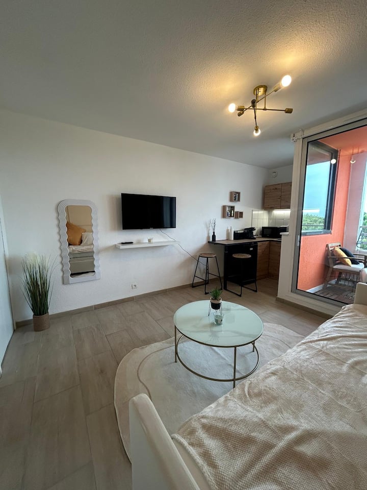 Studio Cosy Avec Terrasse à Deux Pas De La Plage ! - La Grande-Motte