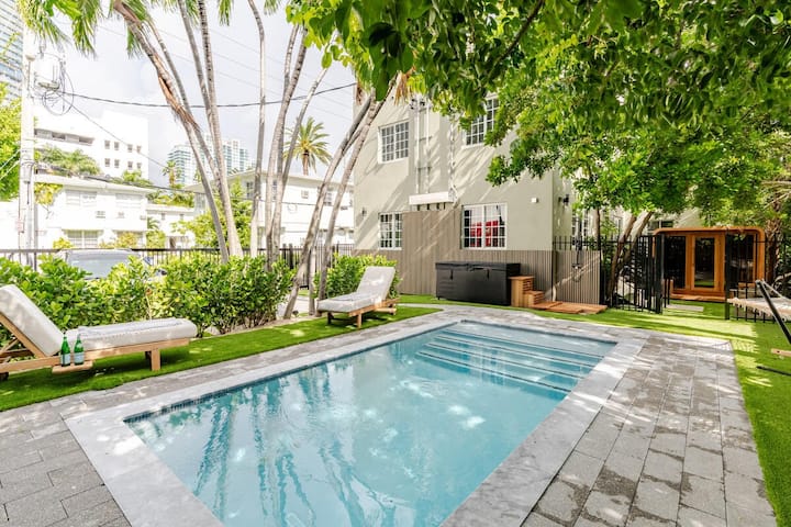 Spetacular House + Pool + Sauna + Cold Plunge - South Beach, FL