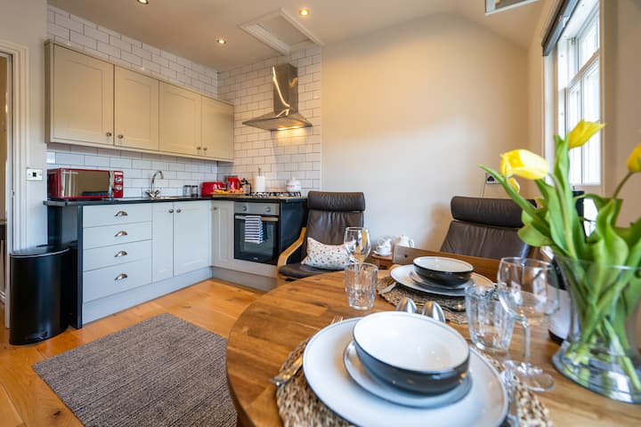 Bright And Cosy Flat In The Centre Of Much Wenlock - マッチ・ウェンロック