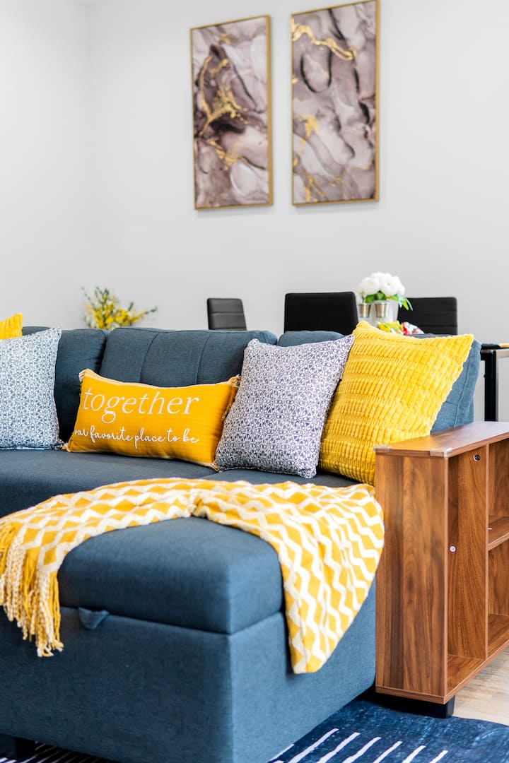 Cozy Modern 3br Houston Townhome - Houston, TX