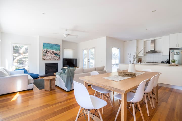 Moonah Retreat—coastal Serenity Near Hot Springs - Sorrento