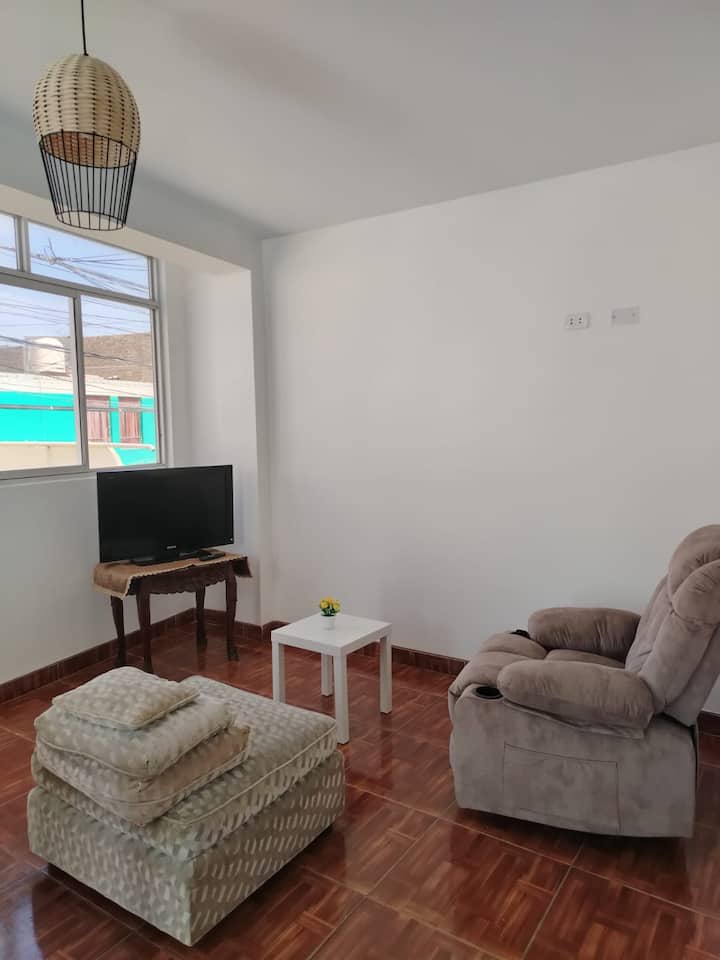 Piso En Zona Residencial A 5 Min Del Aeropuerto. - Reque