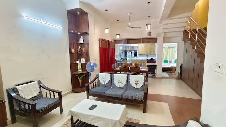 4 Bedrooms Spacious Duplex With Kitchen - Chennai