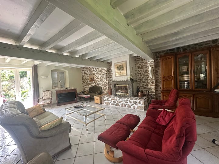 Charbonnieres - Gîte Campagne Au Cœur De La Nature - Puy-de-Dôme