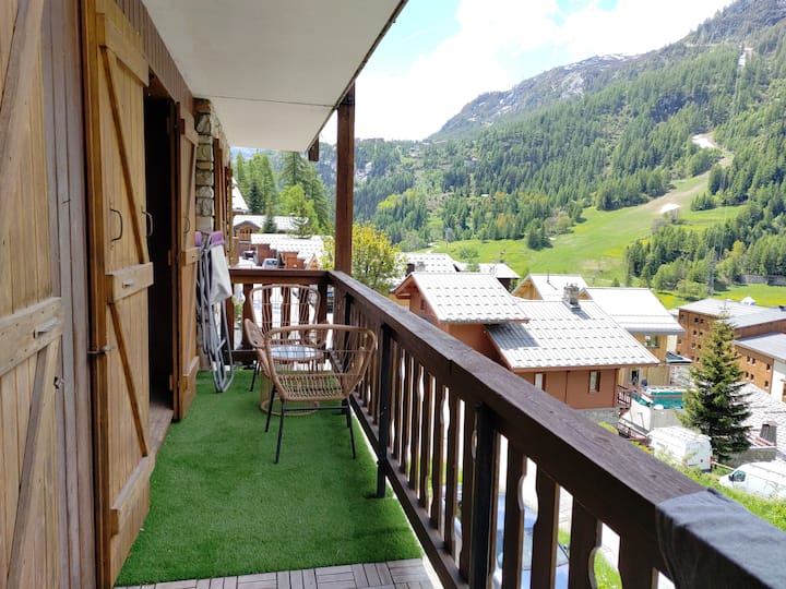 Dormez Face à La Montagnes Sans Planter La Tente! - Tignes