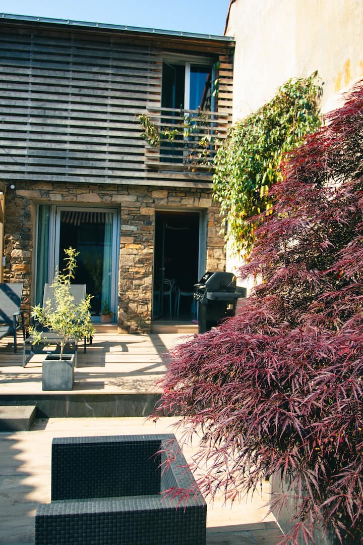 Maison De Charme Centre-ville –  7 Personnes - Cholet