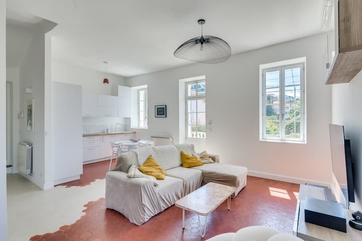 Maison 7e Chic : Vue Basilique, Piscine, 6 Pers - Marsiglia