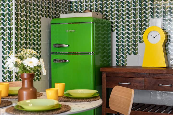 Freshwater Pirates
Home21 - Formia