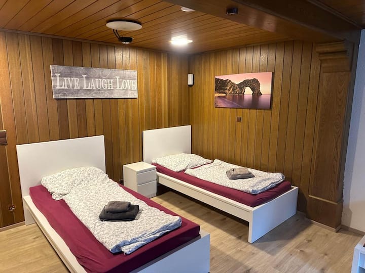 He02a Und He02b Monteurunterkünfte In Hellenthal - Montjoie