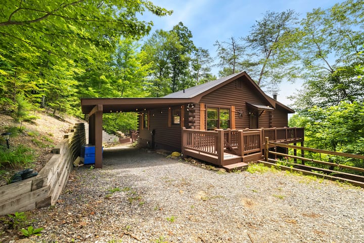Cohutta Heights Hideaway - Blue Ridge, GA
