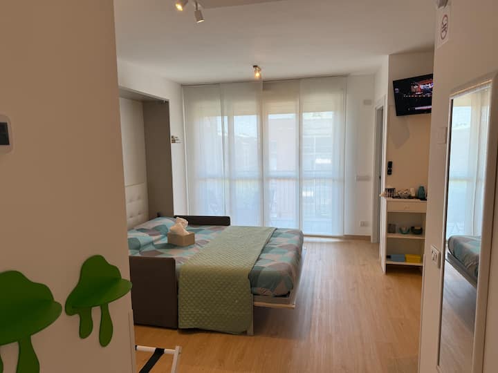 Martenik Metro Mm2, Near Ospedale Raffaele - Monza