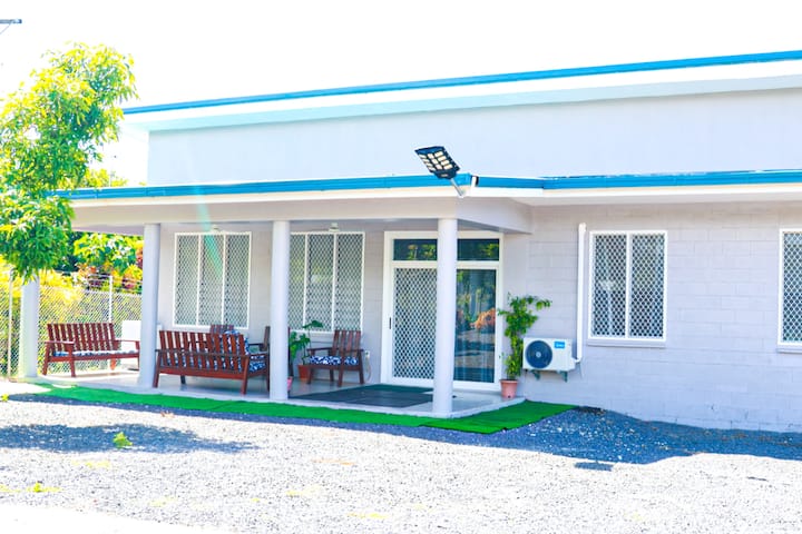 Zeppy's Fale - Apia