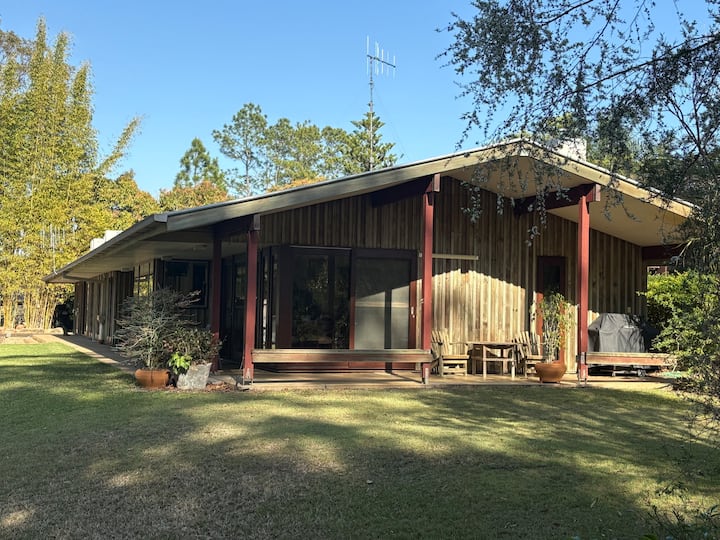 Riverfront Escape - Maryborough