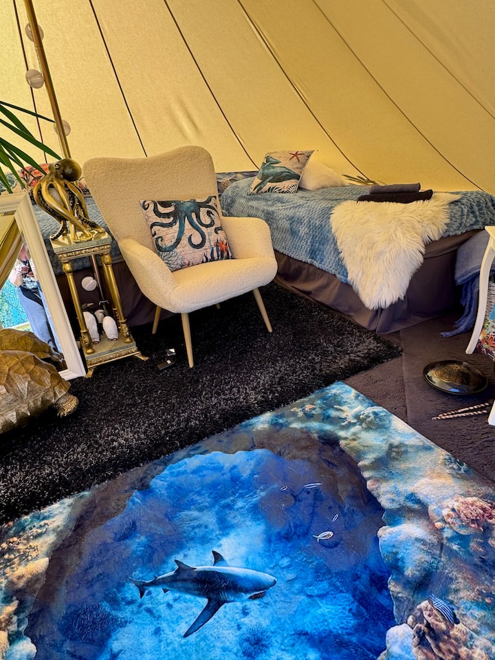 The Galapagos Tent - Borensberg
