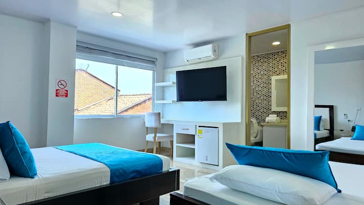 Descubre Cali: Hotel Moderno Con Desayuno Incluido - Cali