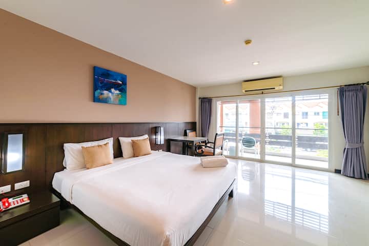 Cozy Deluxe Loft - Phuket