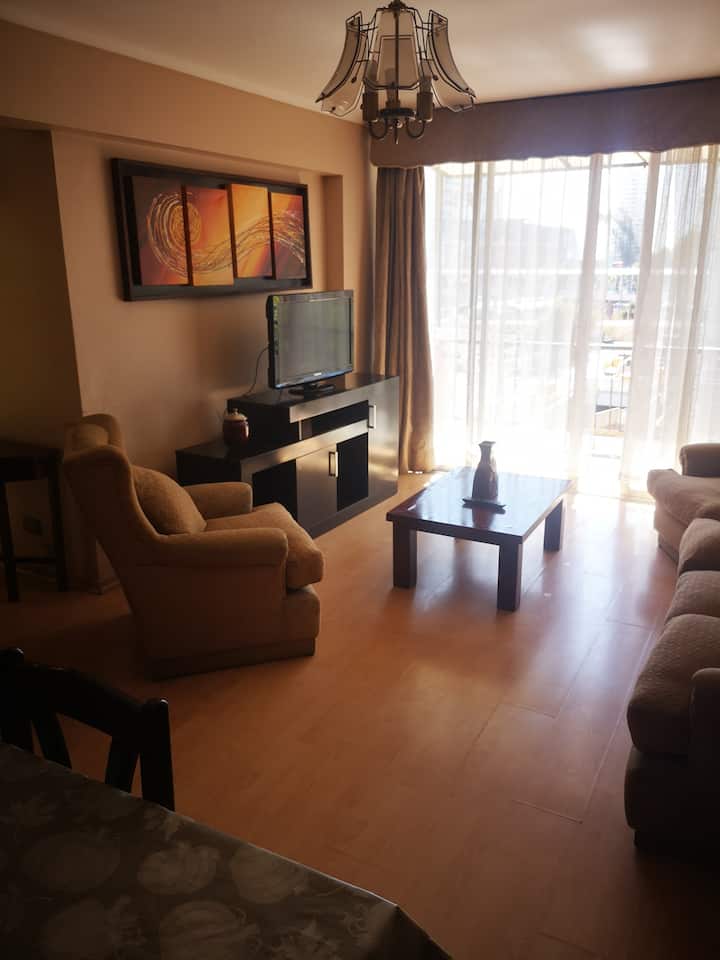 Viña Frente A Mall Marina Y 3 Cuadras De La Playa. - Viña del Mar