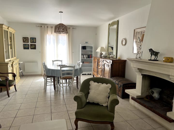 Maison L 3 Chambres L Jardin L Piscine L Lambesc - Lambesc
