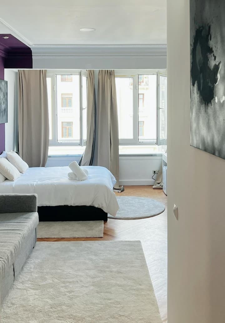 Habitación En Gran Vía - Madrid