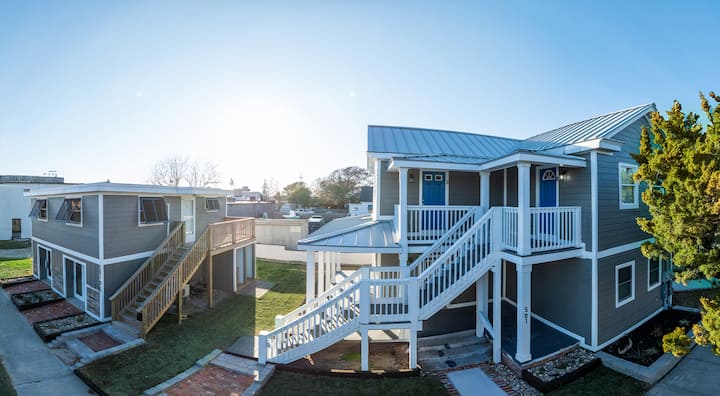 In The Heart Of Downtown Morehead City - Morehead City, NC