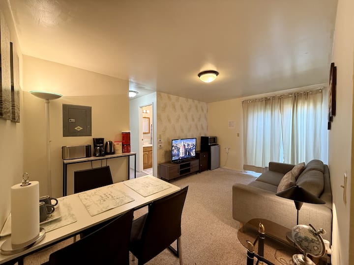 84n - Serene & Cozy 1b1b Near Beach, Fwy 280, Bart - Pacifica, CA