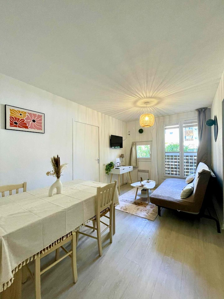 Le Havre Doré Avec Wifi Et Parking Gratuit - La Londe-les-Maures