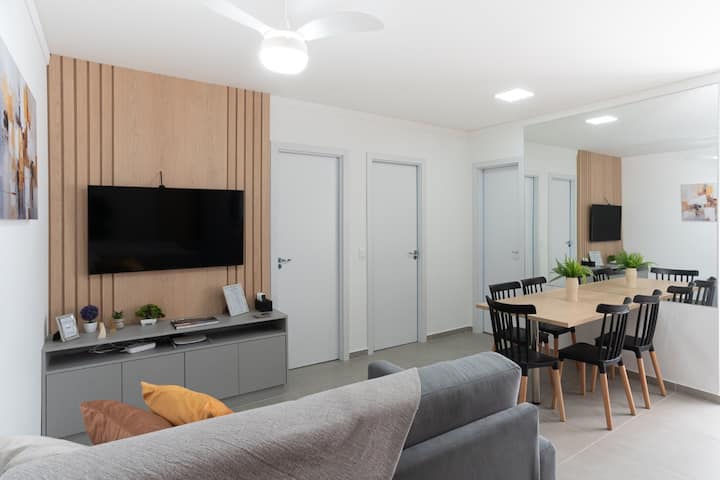 Central Novo |2 Quartos Com Ar-q/f + 6 X Sem Juros - Londrina
