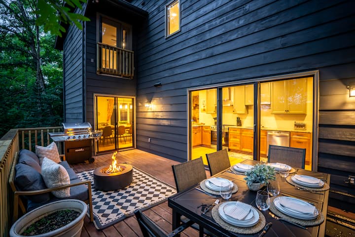 Treehouse Retreat Hot Tub Fire Pit Game Rm 5br - Massanutten, VA