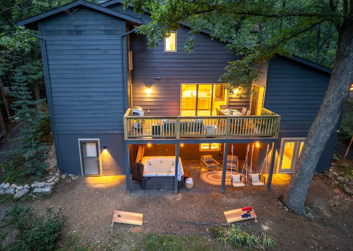 Treehouse Retreat Hot Tub Fire Pit Game Rm 5br - Massanutten, VA