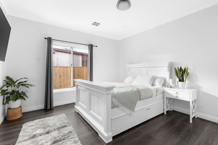 Ensuite- Brand New House, 21 Mins To Cbd - Brooklyn
