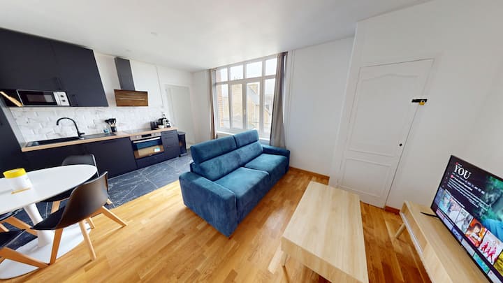 Hôtel Lefort : La Bretonne Authentique Sur Jardin - Guingamp