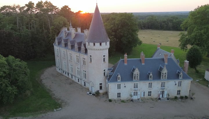 Gite Du Château De Farges-allichamps - Saint-Amand-Montrond