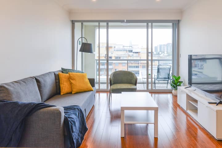 Modern Darling Harbour 2br Apt Walk To Everything! - Sydney