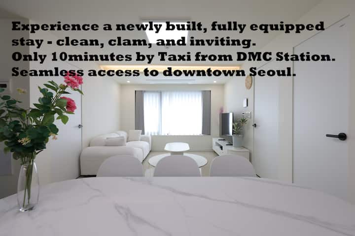 서울, Dmc인근|신축 풀옵션|최대인원7, 침실2, 침대4, 욕실1, 무료주차 - 원신동