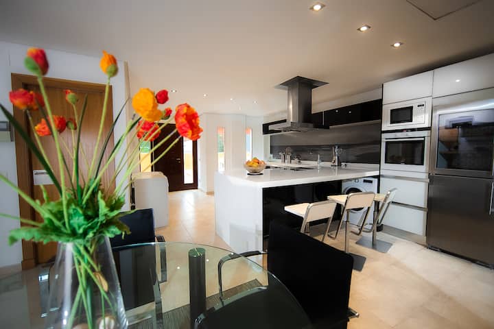 Nº 5 Espaciosa Suite Privada Con Baño - Brunete