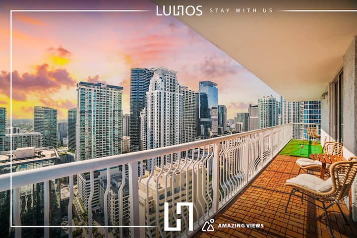 3br Brickell Stay W/ Balcony & Fun Amenities - Miami