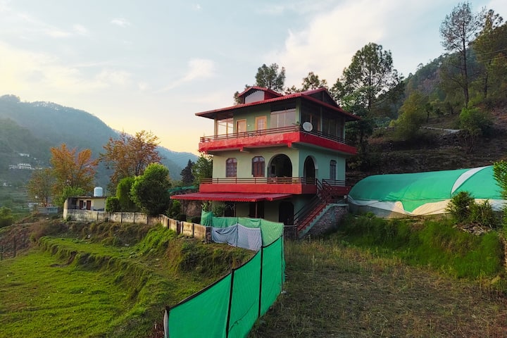 Scenichideaway | Binsar Valley View |Peaceful 2bhk - Binsar